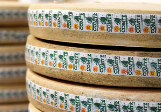 Try the original Comté for free, courtesy of Monts & Terroirs ...