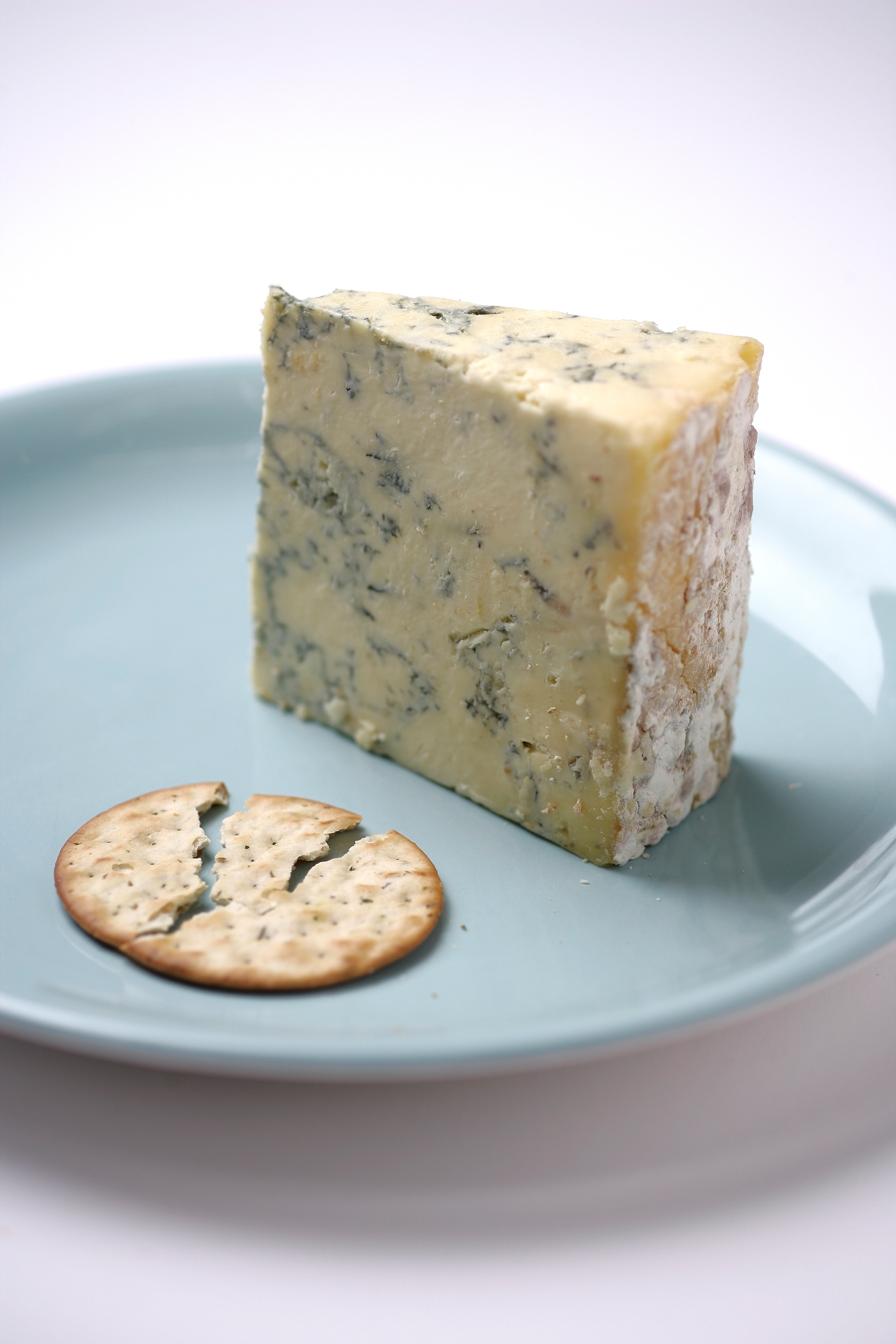 Derbyshire’s First Blue Stilton Since 2009 Released | Long Article ...