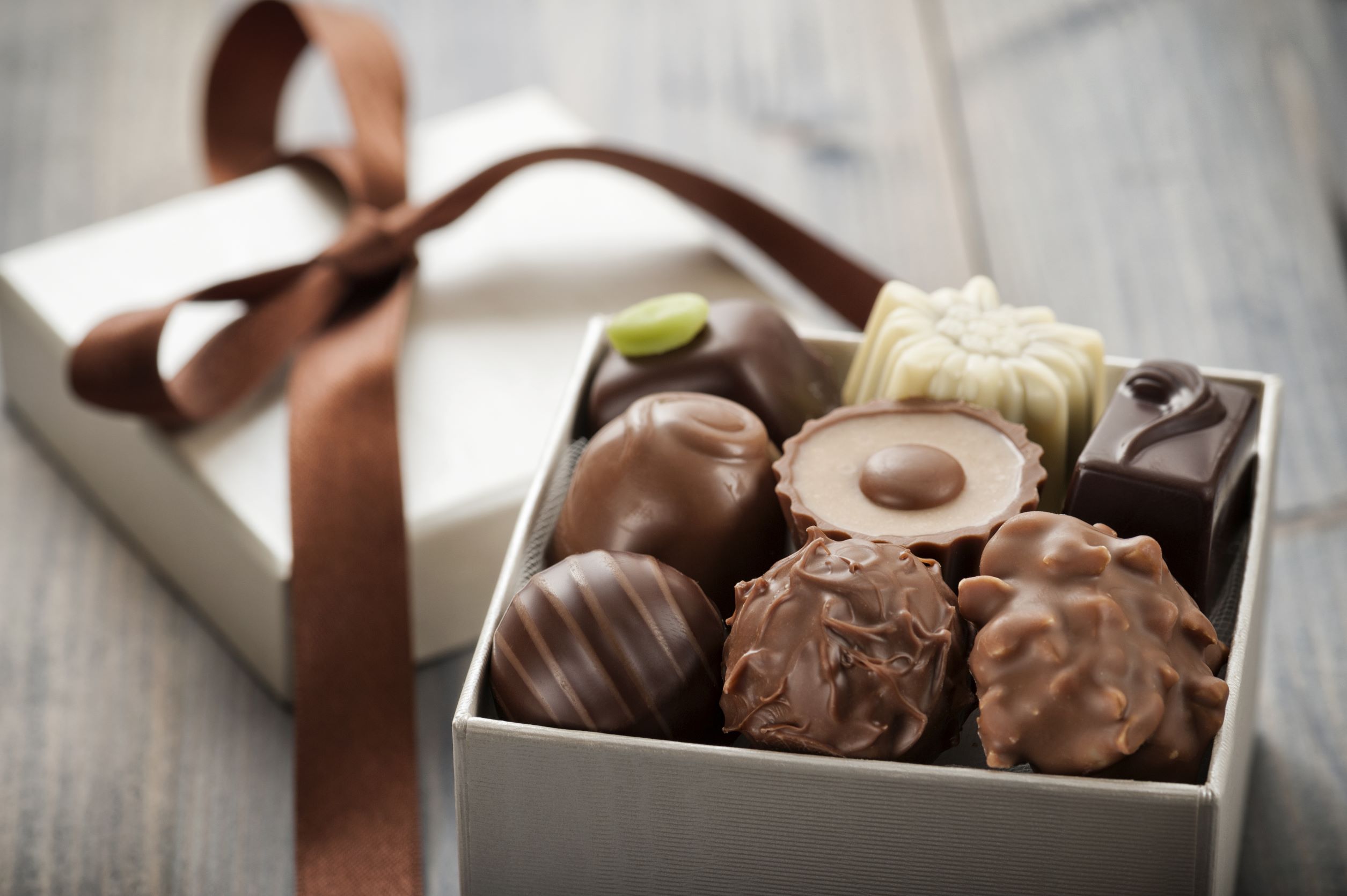 5 festive chocolate and confectionery trends to boost your sales | Long ...