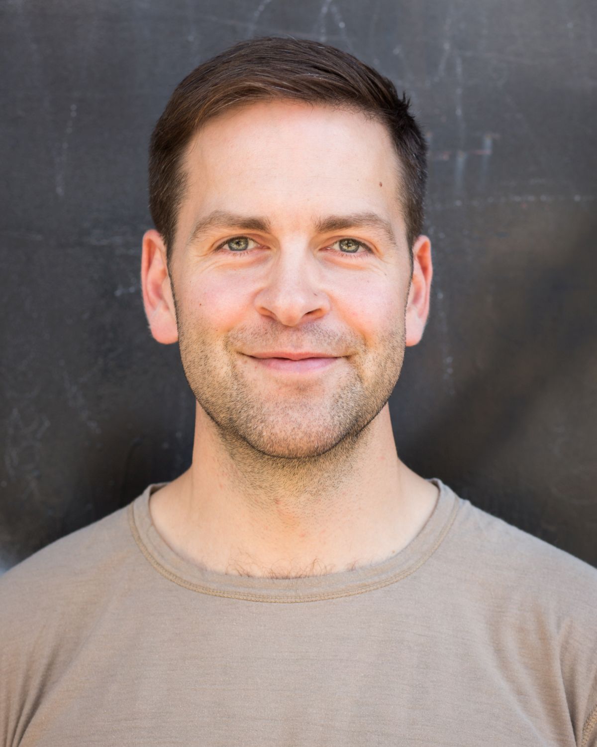 Mavis Hall's Instagram, Twitter & Facebook on IDCrawl